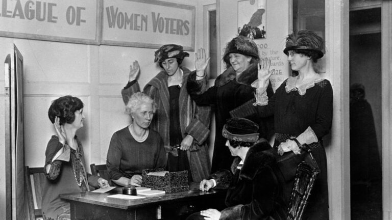 12 World-Shaping Events That Happened in 1920 – OAK COVER Magazine