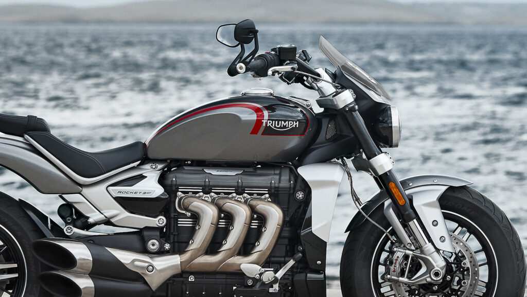 Here’s What Makes The Triumph Rocket 3 Engine So Special – OAK COVER ...