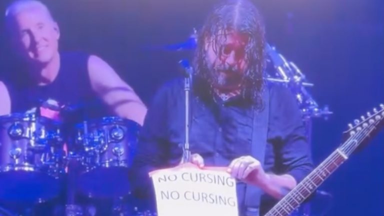 Dave Grohl Needs “No Cursing” Sign To Remind Him Not to Curse in Abu ...