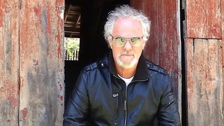 Myles Goodwyn, Frontman of April Wine, Dies at 75 – OAK COVER Magazine