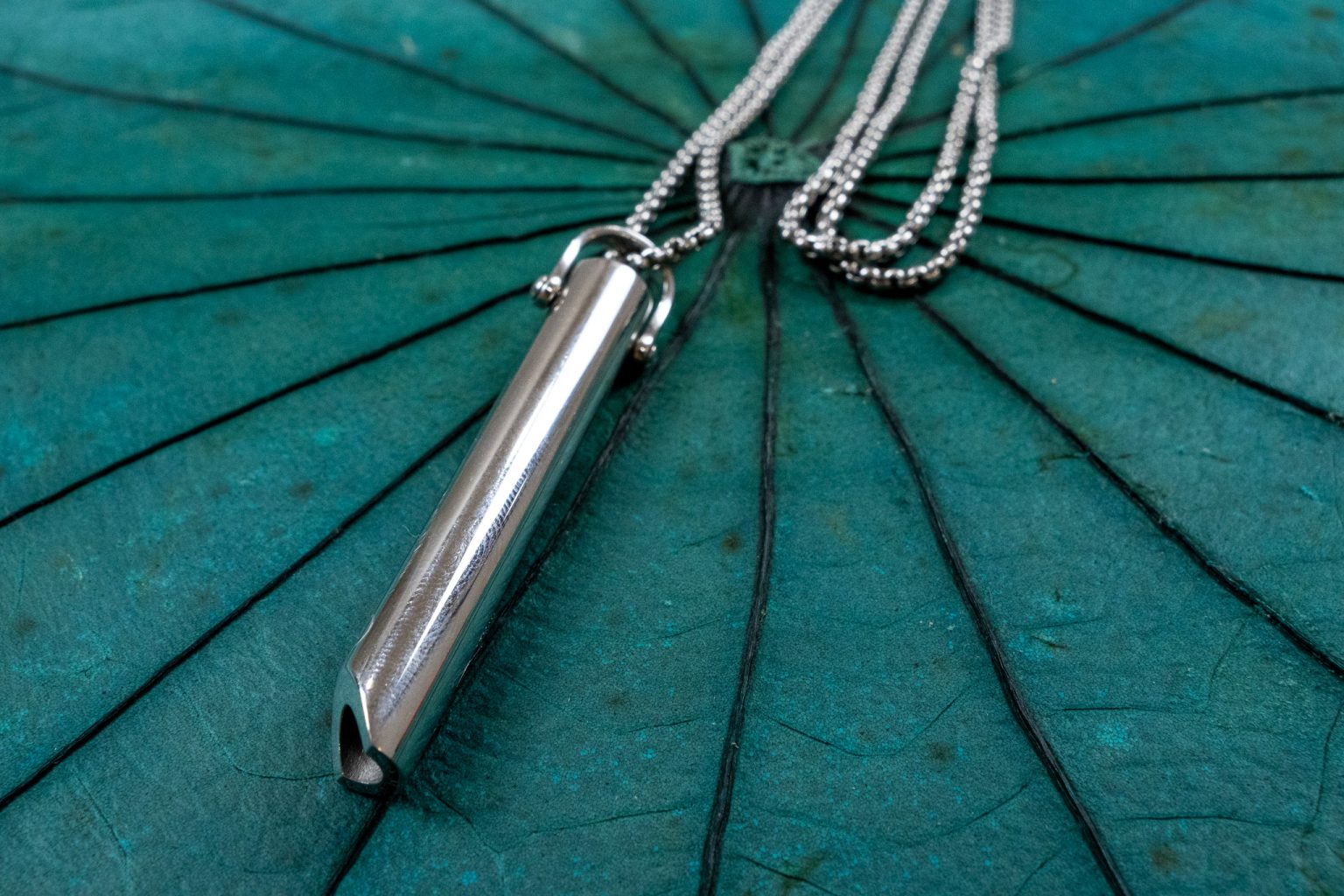 Inhale, Exhale, Repeat: A Review of KOMUSO Stress-Reducing Necklace ...